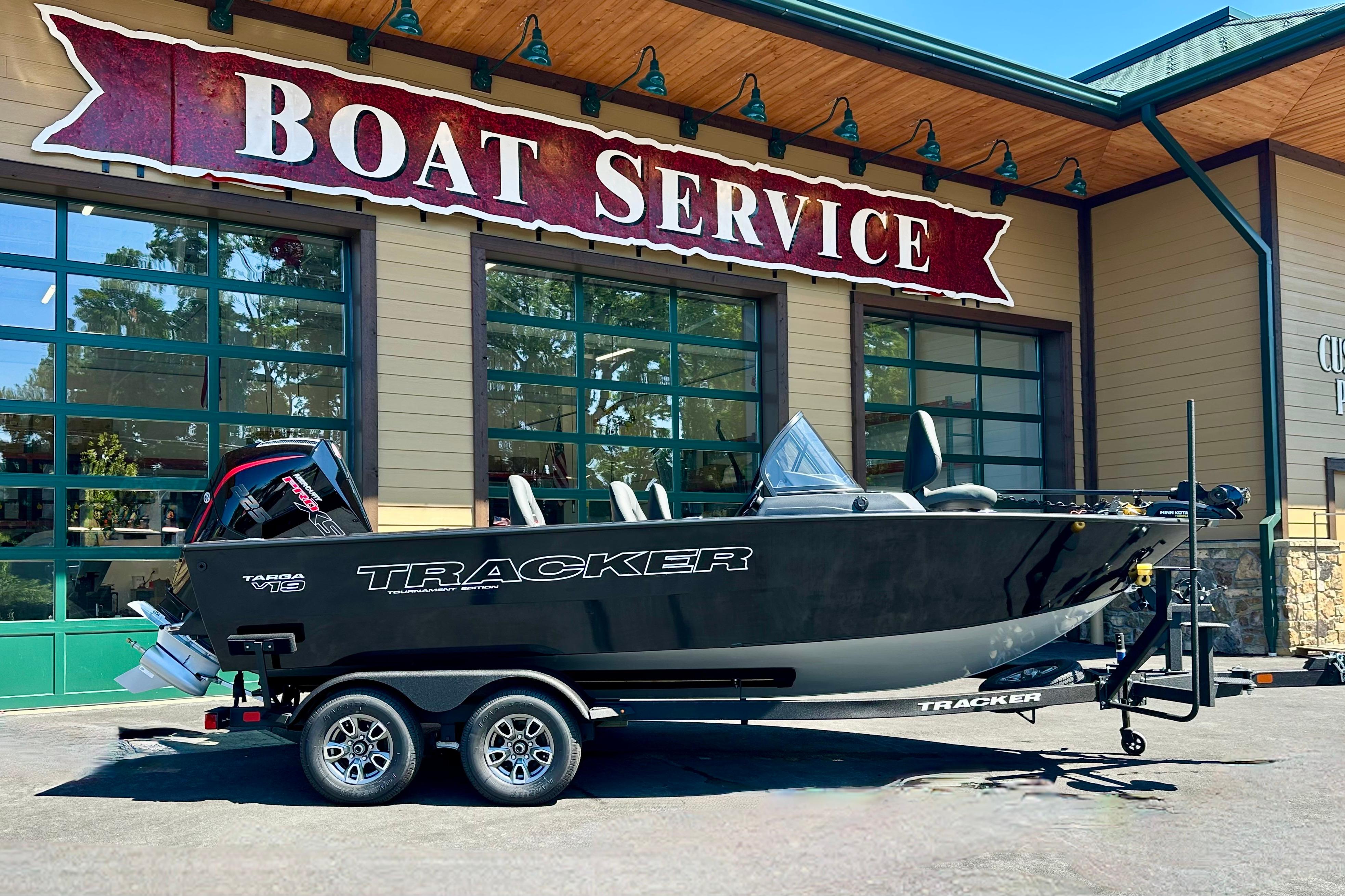 2026 TRACKER TARGA V-19 WT | Bass Pro Shops